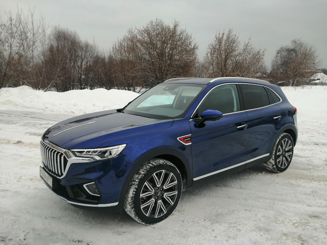 Чужой среди своих: изучаем кроссовер Hongqi HS5 - АвтоВзгляд