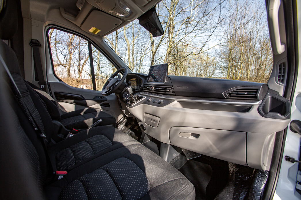 Вместо Mercedes-Benz и Ford: тест-драйв фургона Avior V90 Transformer - АвтоВзгляд